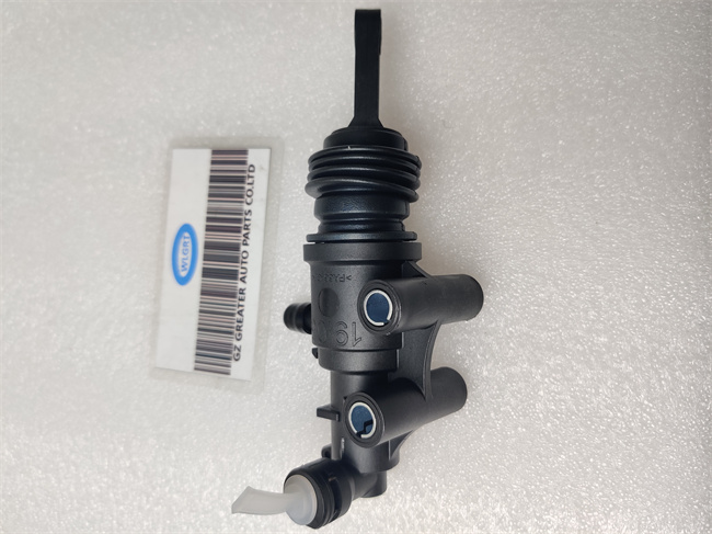 Oem 306101hk0a Clutch Master Cylinder For Nissan March K13z & Sunny ...
