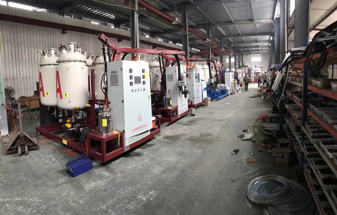 Polyurethane Foam Injection Molding Machine, High Quality Polyurethane ...