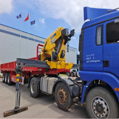 Special Van Knuckle Boom Crane Cargo Flatbed Truck, High Quality ...