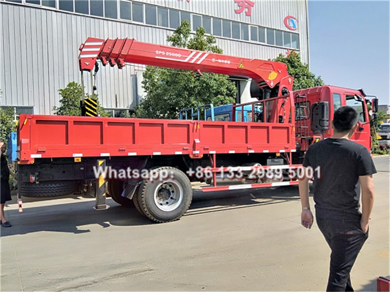 6 Wheel Dongfeng Brand Cargo Truck With 8 Ton Sany Palfinger Crane ...