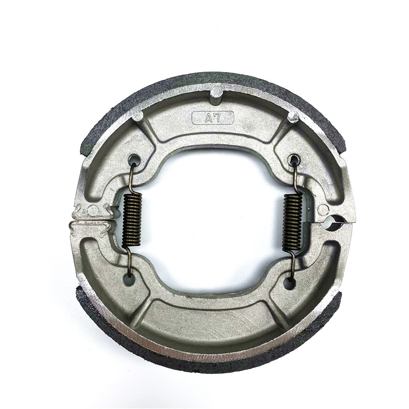 Yamaha Ybr 125 Rear Brake Shoe And Spring Replacement Parts, High ...