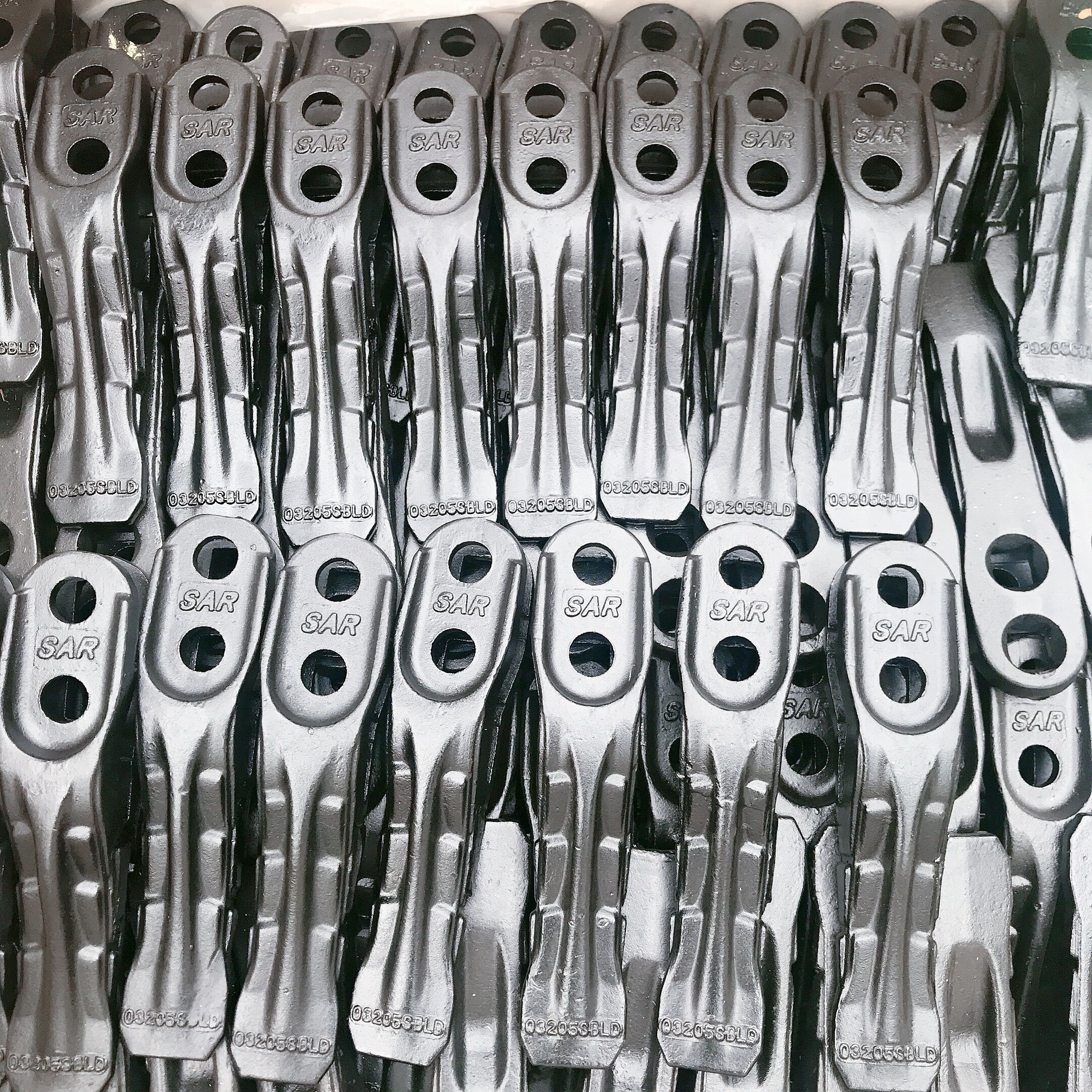 Excavator Long Tooth Bucket Tooth Rock Chisel, High Quality Excavator ...