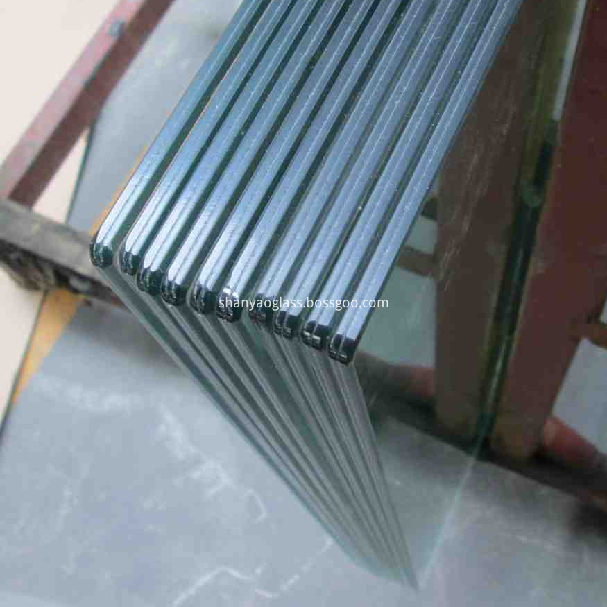Sgp Pvb 25.52 두께 박판으로 만든 유리 공급자, Bossgoo.com의 고품질 Sgp Pvb 25.52 두께 박판으로 만든 유리 공급자