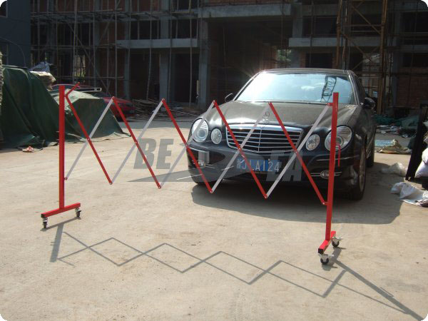 Retractable Fencing & Expandable Scissor Barriers, High Quality ...