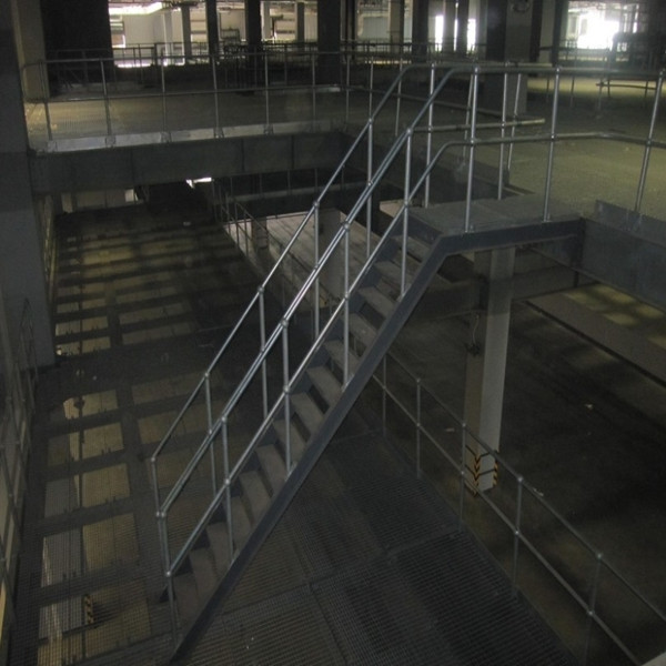 Industrial Steel Grid Staircase Stepping Board, High Quality Industrial ...