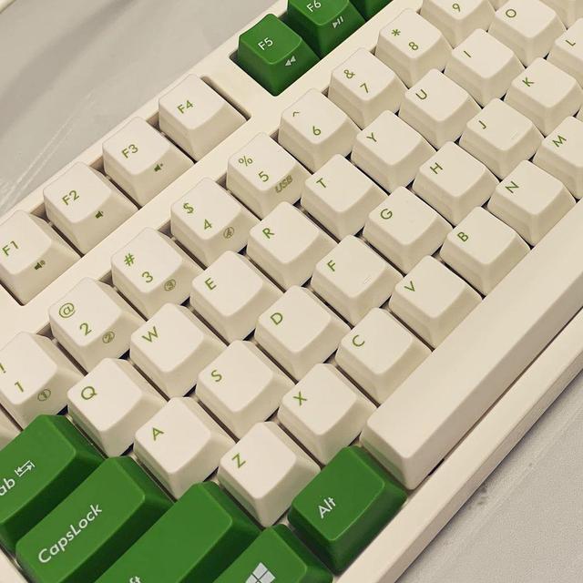 The "big brother" PES material of the keyboard material