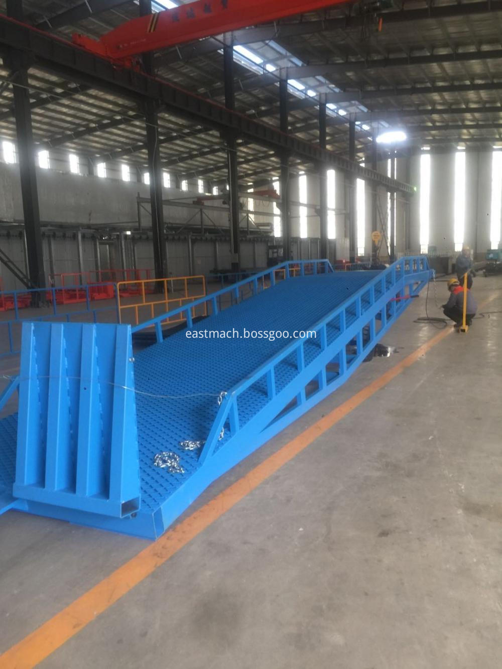 10t Electric Adjustable Forklift Container Yard Ramp Leveler, High Quality 10t Electric ...