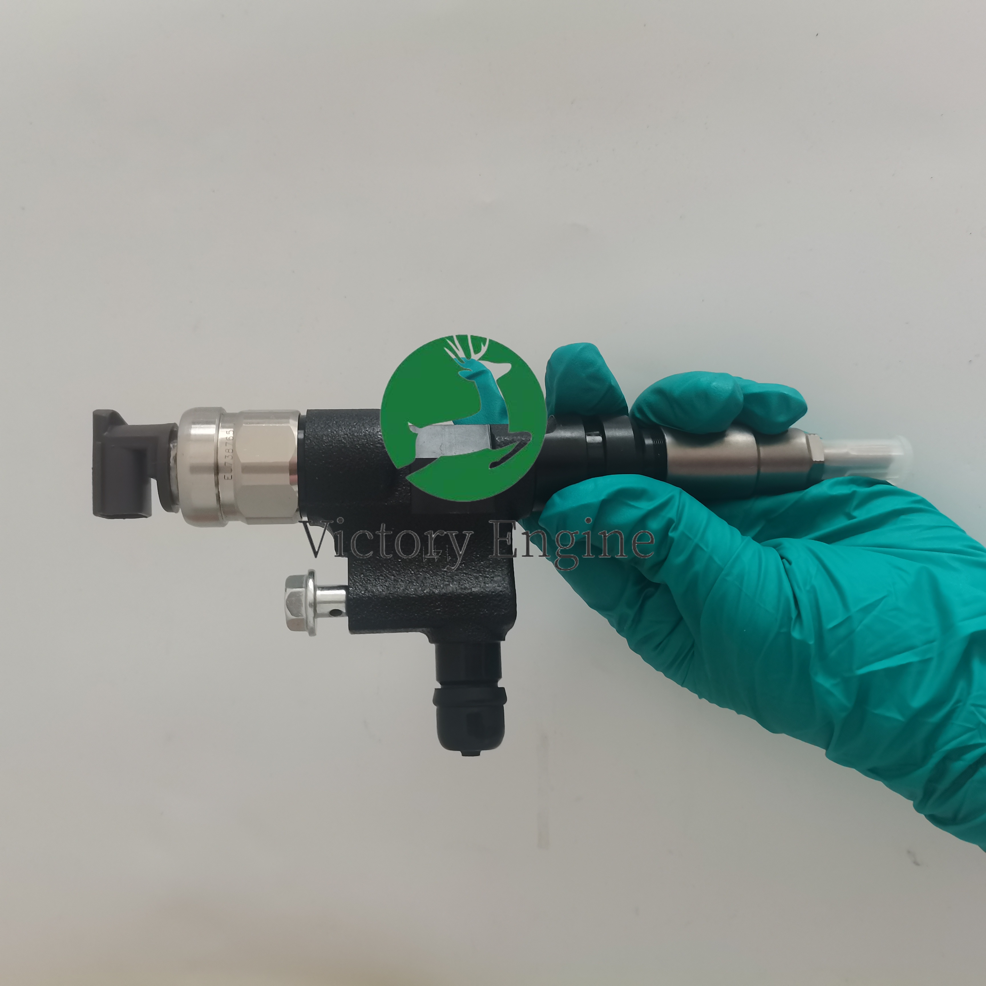 Common Rail Fuel Injector Nozzle Assy For Denso Hino Dutro N04c Diesel ...