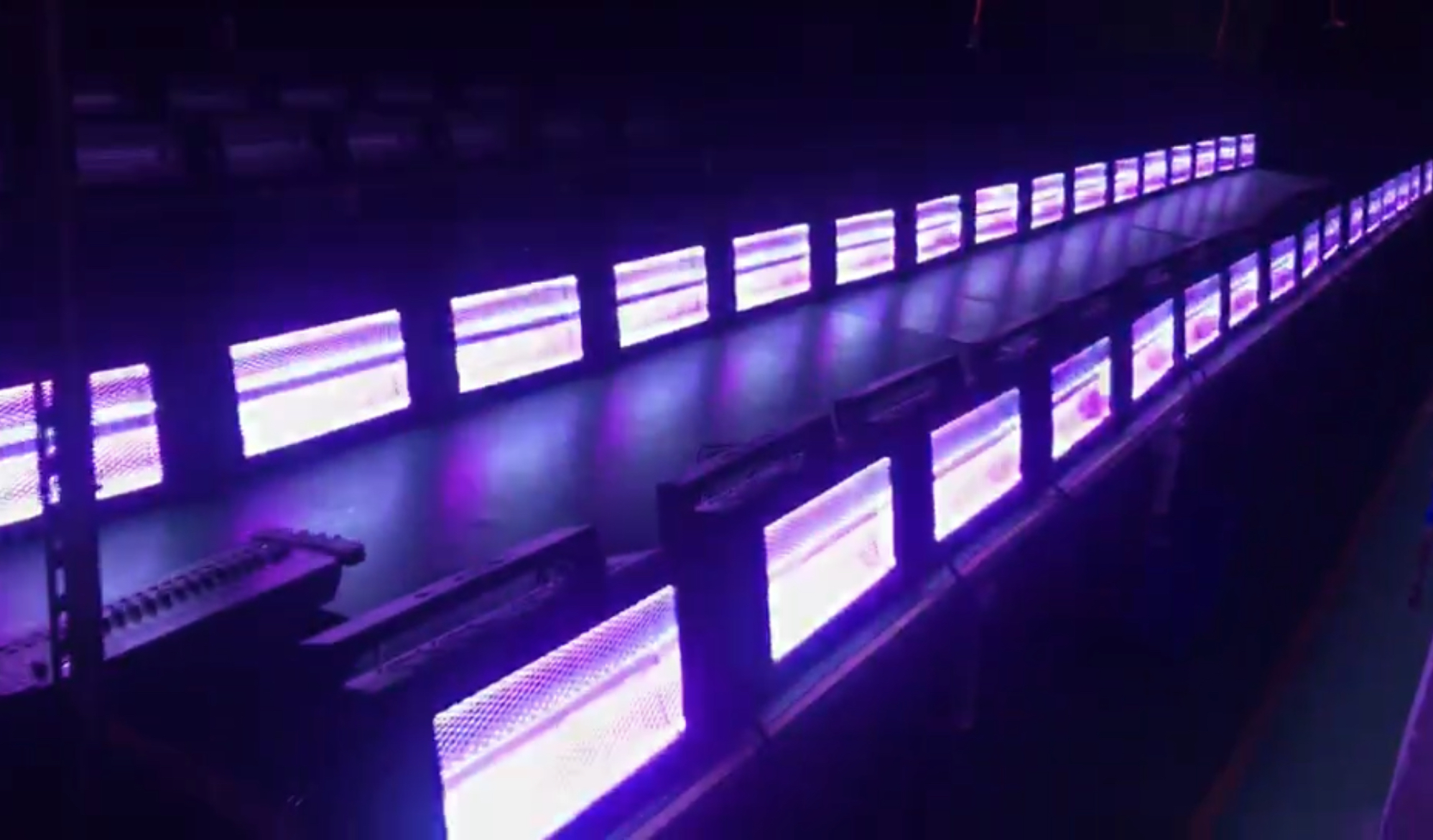 Martin Atomic 3000 Led Strobe Light - Rgb + Cold White, High Quality ...