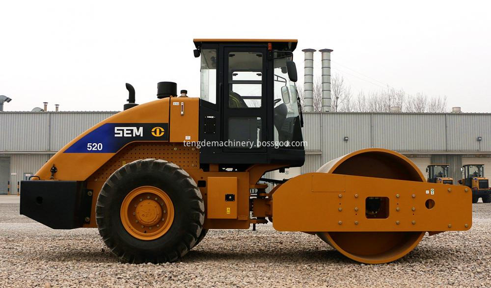 20ton 롤러 기계 정적 도로 롤러 Sem520, Bossgoo.com의 고품질 20ton 롤러 기계 정적 도로 롤러 Sem520