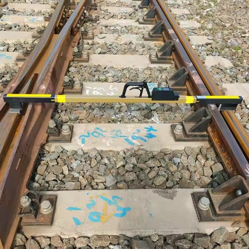 Digital Combination Track Gauge And Level Similar To Geismar, High ...