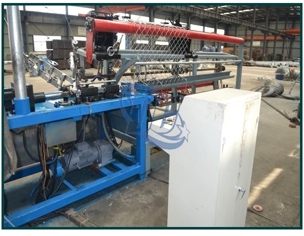 Manual Chain Link Wire Mesh Machine: Making And Maquina De Malla De ...