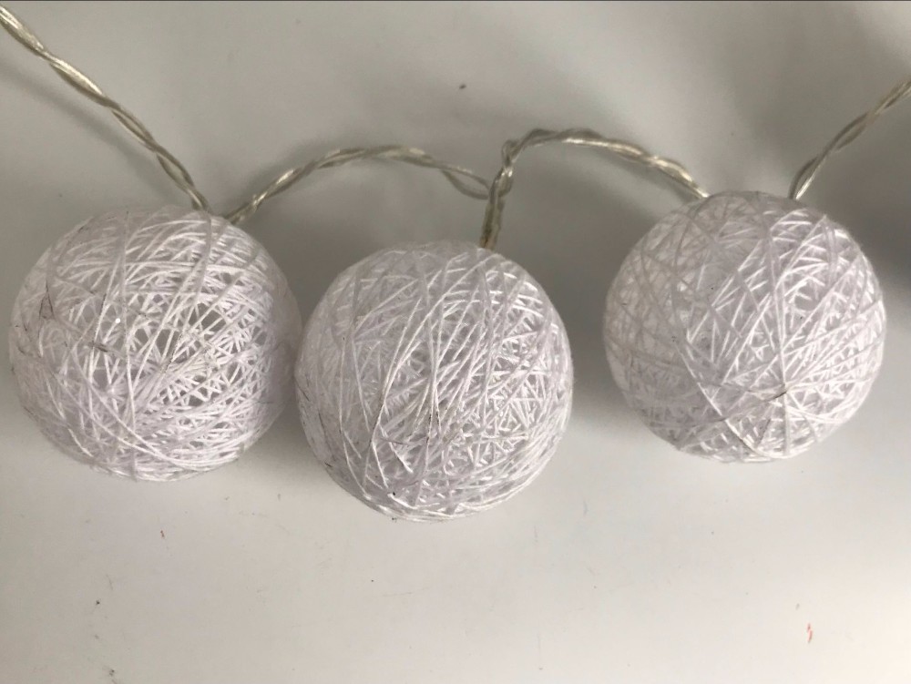 20 Led Cotton Ball Globe String Lights - Warm White, Battery Powered ...
