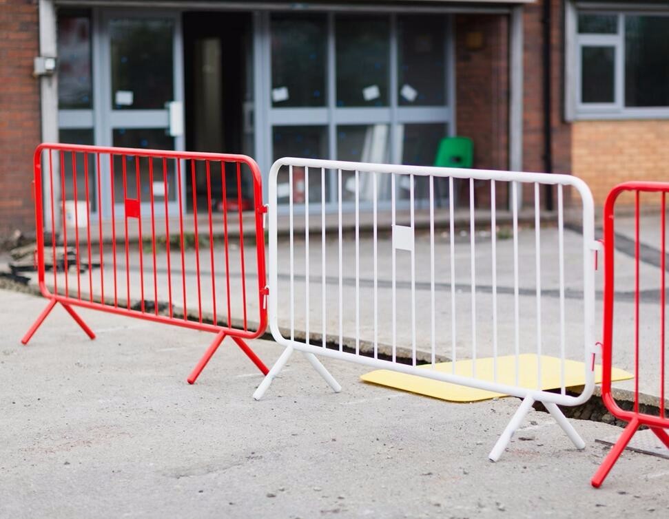 Used Traffic Safety Temporary Pedestrian Barricades For Sale, High ...