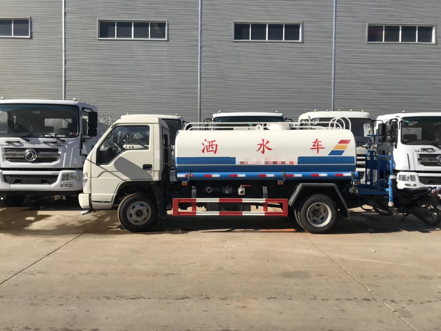 Foton 5 Cubic Water Tank Trucks, High Quality Foton 5 Cubic Water Tank ...