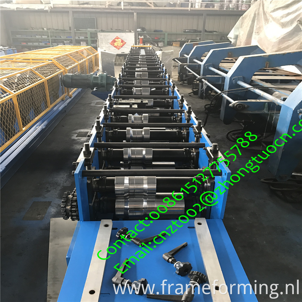 Downcomer gutter pipe production line