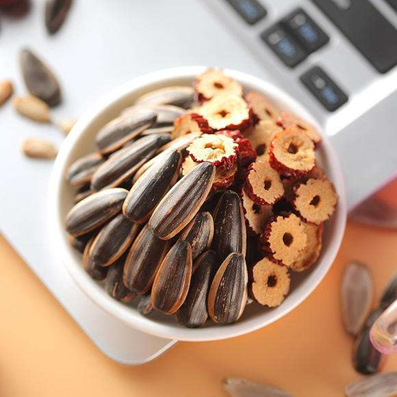 Roasted Red Date Flavored Sunflower Seeds, High Quality Roasted Red ...