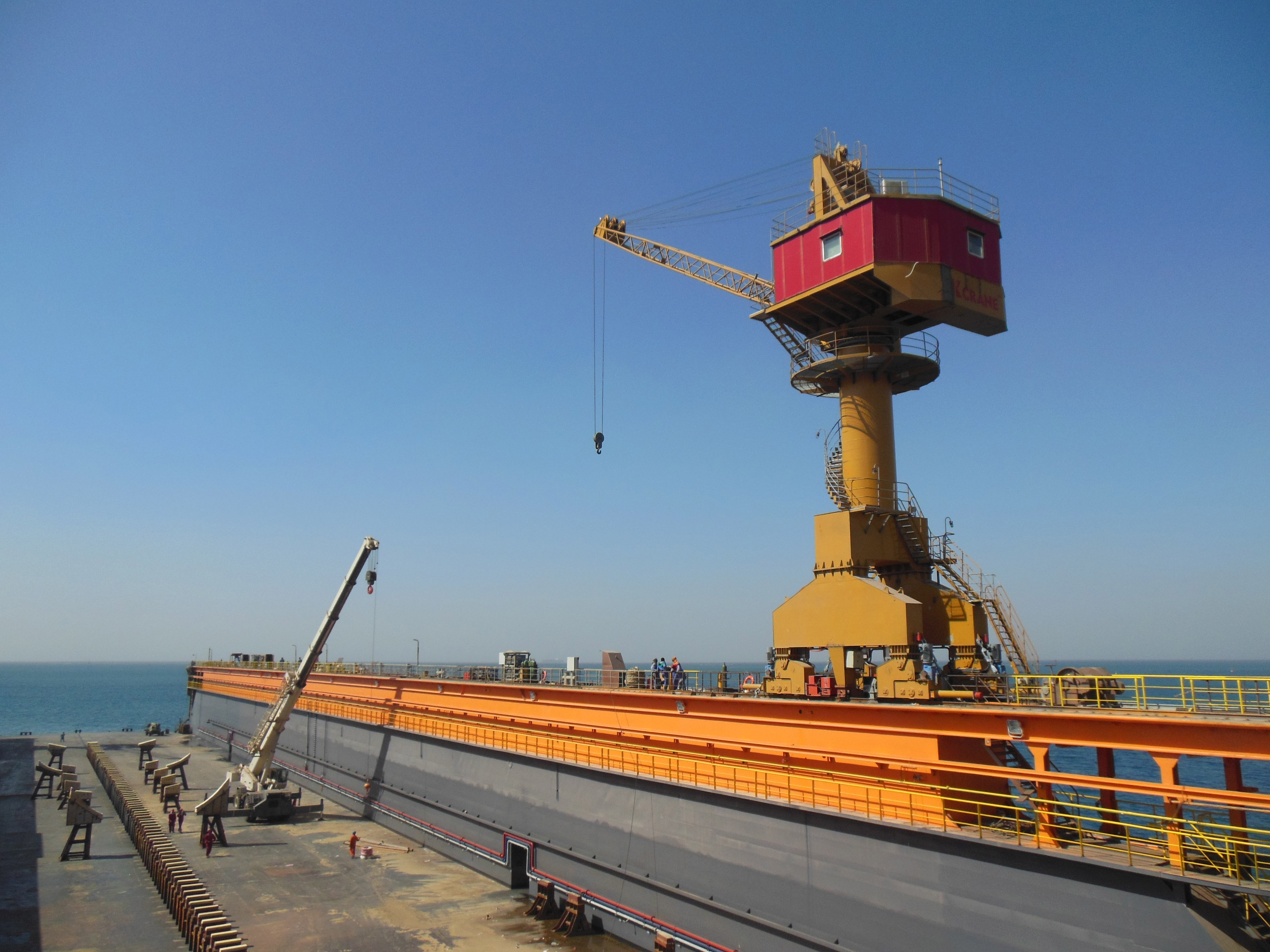 Single Boom Luffing Portal Gantry Crane Price, High Quality Single Boom ...