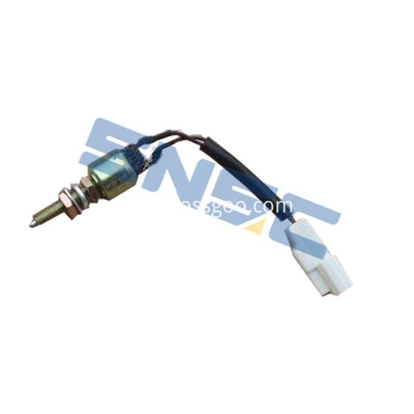 Faw J6 트럭 부품 3720010-a01 제동등 스위치, Bossgoo.com의 고품질 Faw J6 트럭 부품 3720010 ...