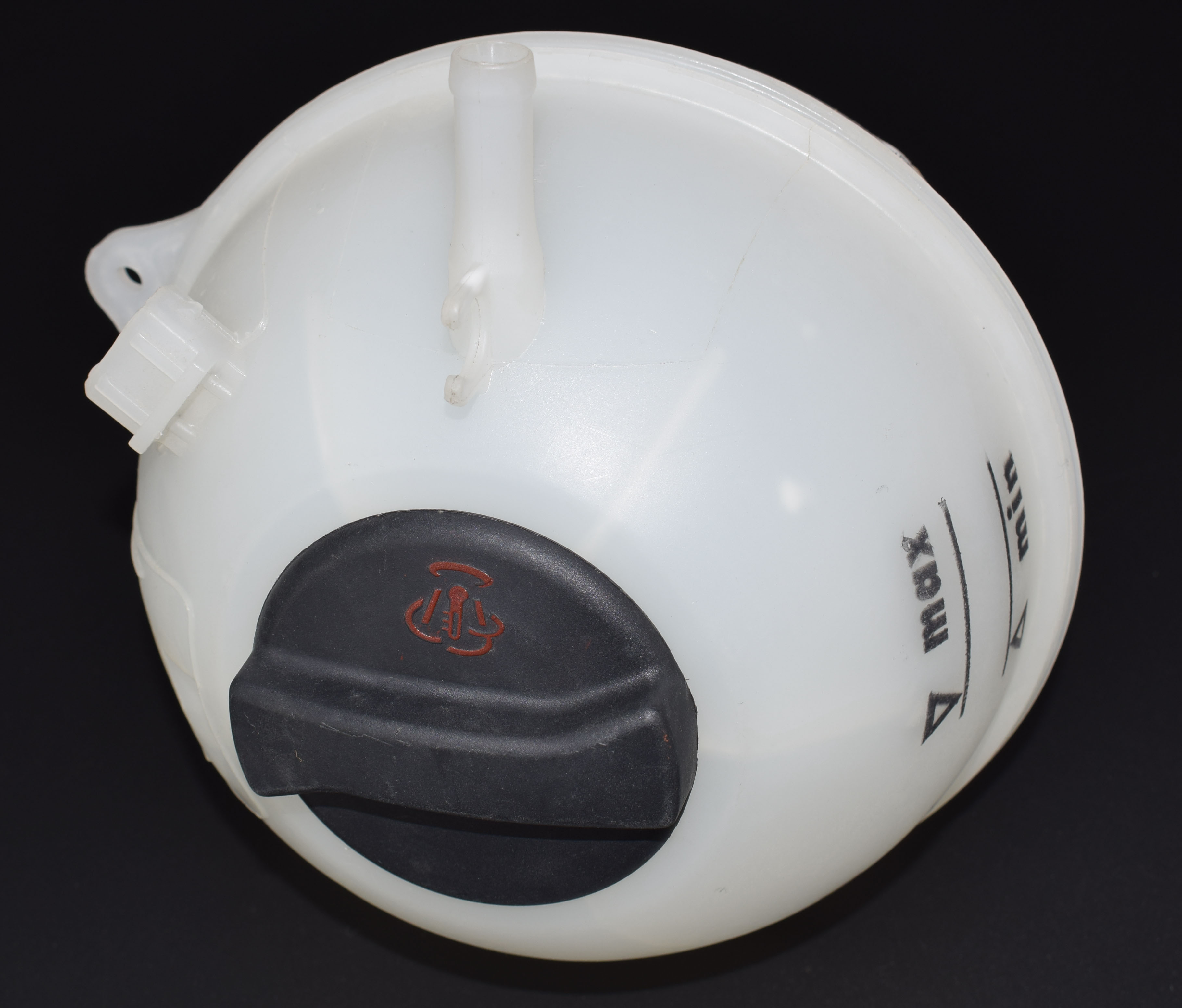 Expansion Reservoir Tank 701121407B for Volkswagen China Manufacturers ...