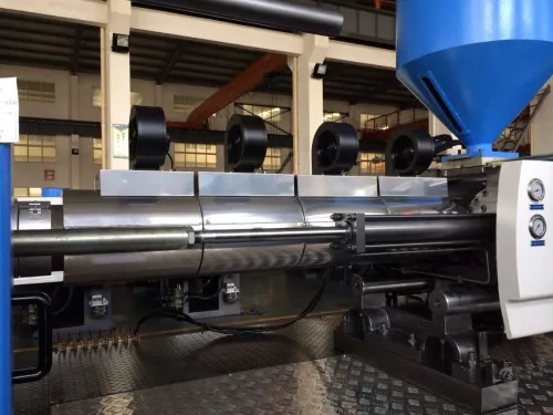 Pvc Pipe Injection Molding Machine, High Quality Pvc Pipe Injection ...