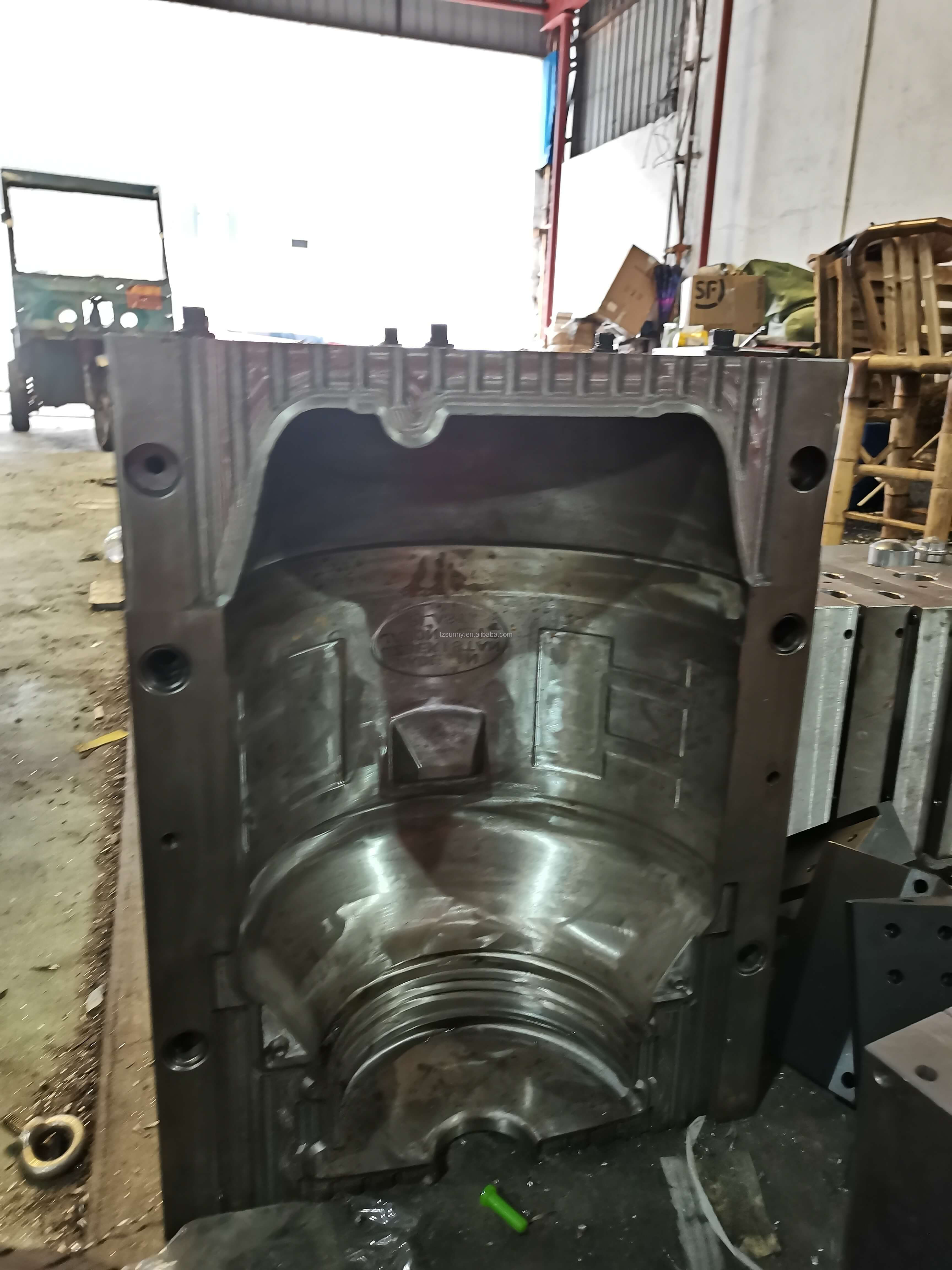 Extrusion Bottle Jerrycan Bucket Barrel Plastic Mould For 5l 10l 20l ...