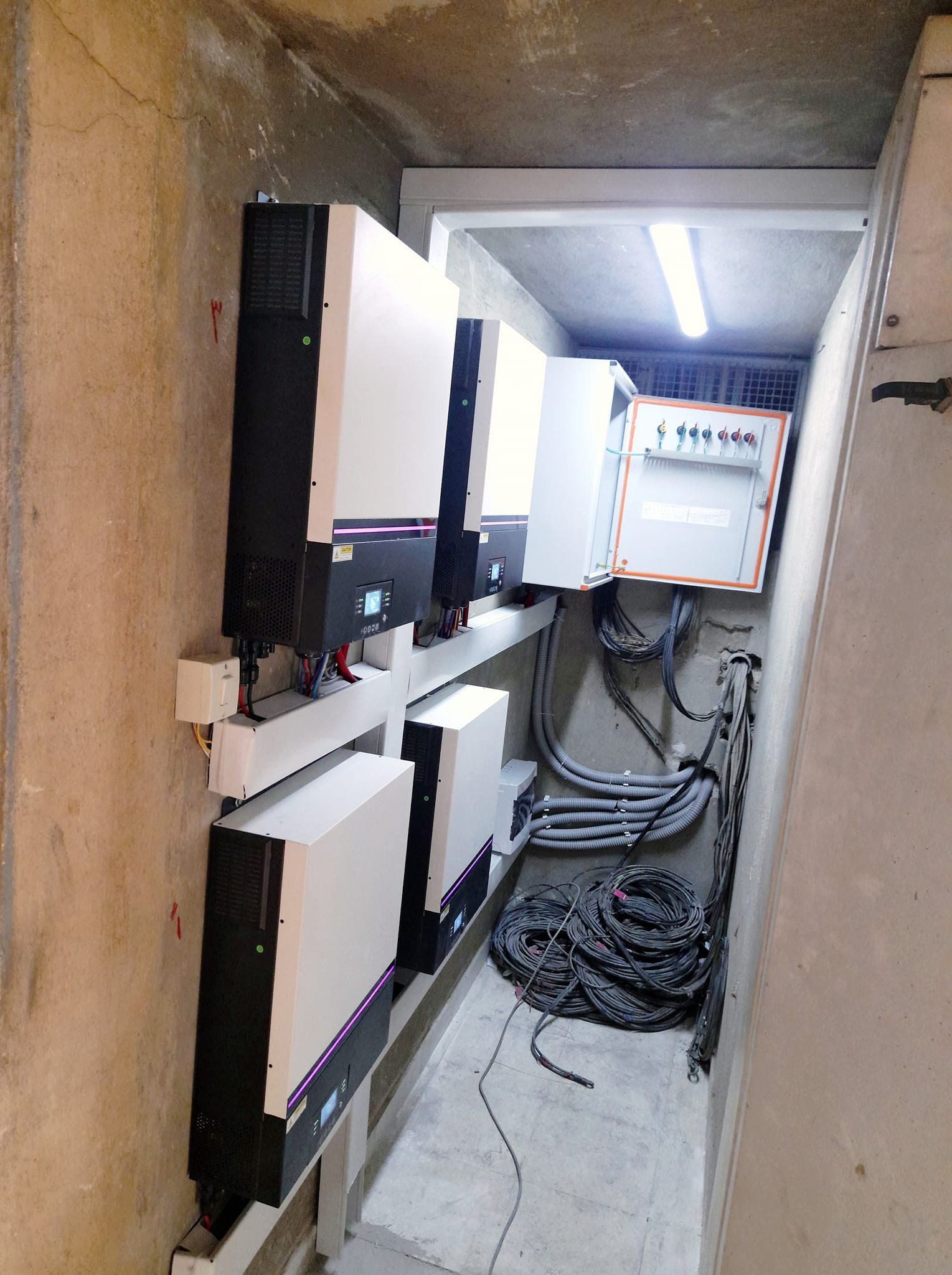 Axpert Max 8kw 48v Solar Hybrid Inverter With 500v Pv Input And 120a ...