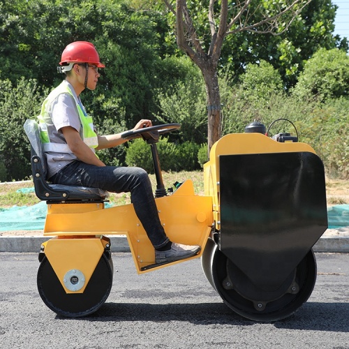 Ride On Mini Self-propelled Vibratory Roller (fyl-850), High Quality ...
