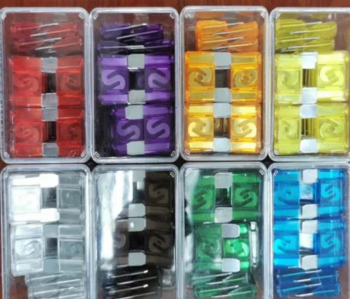 Plastic Box Plug-in Fuses Mini Fuse For Vehicles, High Quality Plastic ...
