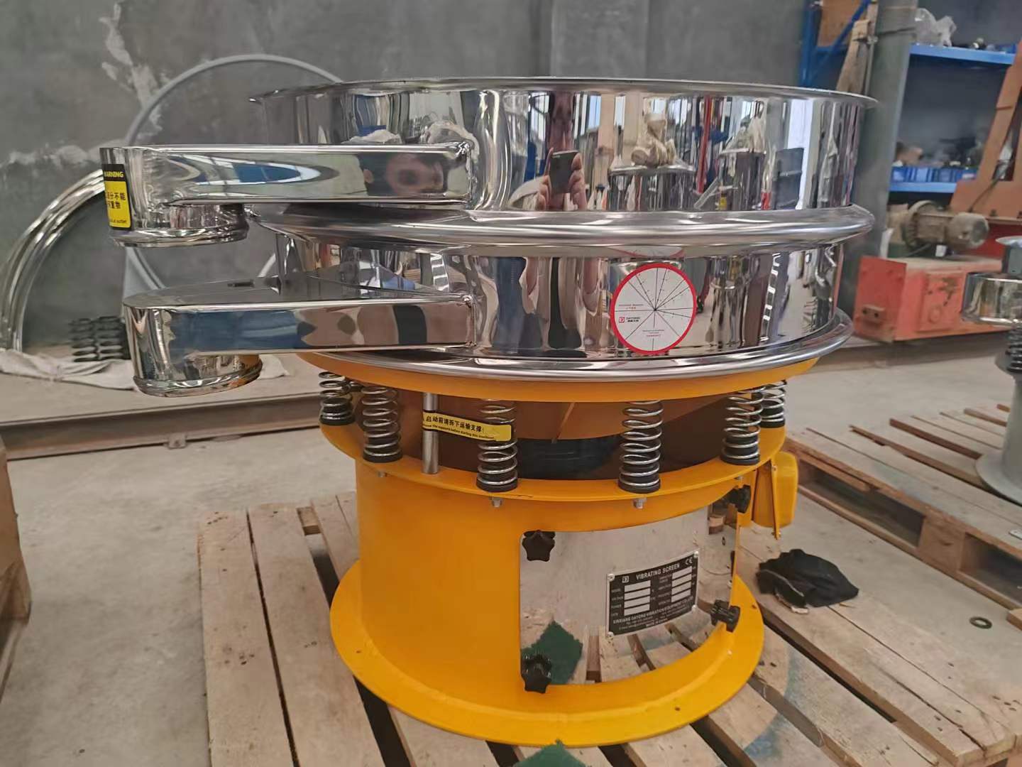 Stainless Steel Industrial Vibratory Sifter Sieve Machine For Flour ...