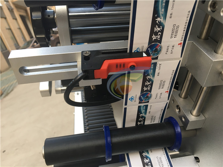 Customized Automatic Horizontal Test Tube Labeling Machine, High ...
