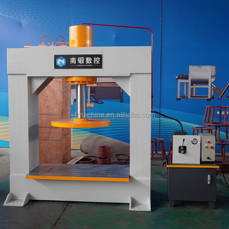 Ce Certified 200 Tons Forklift Solid Tire Pressure Machine With Mold ...