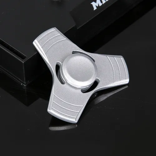 Tornado Hand Gyroscope Spin Tri-fidget Anti Stress Autism Hand Spinner ...