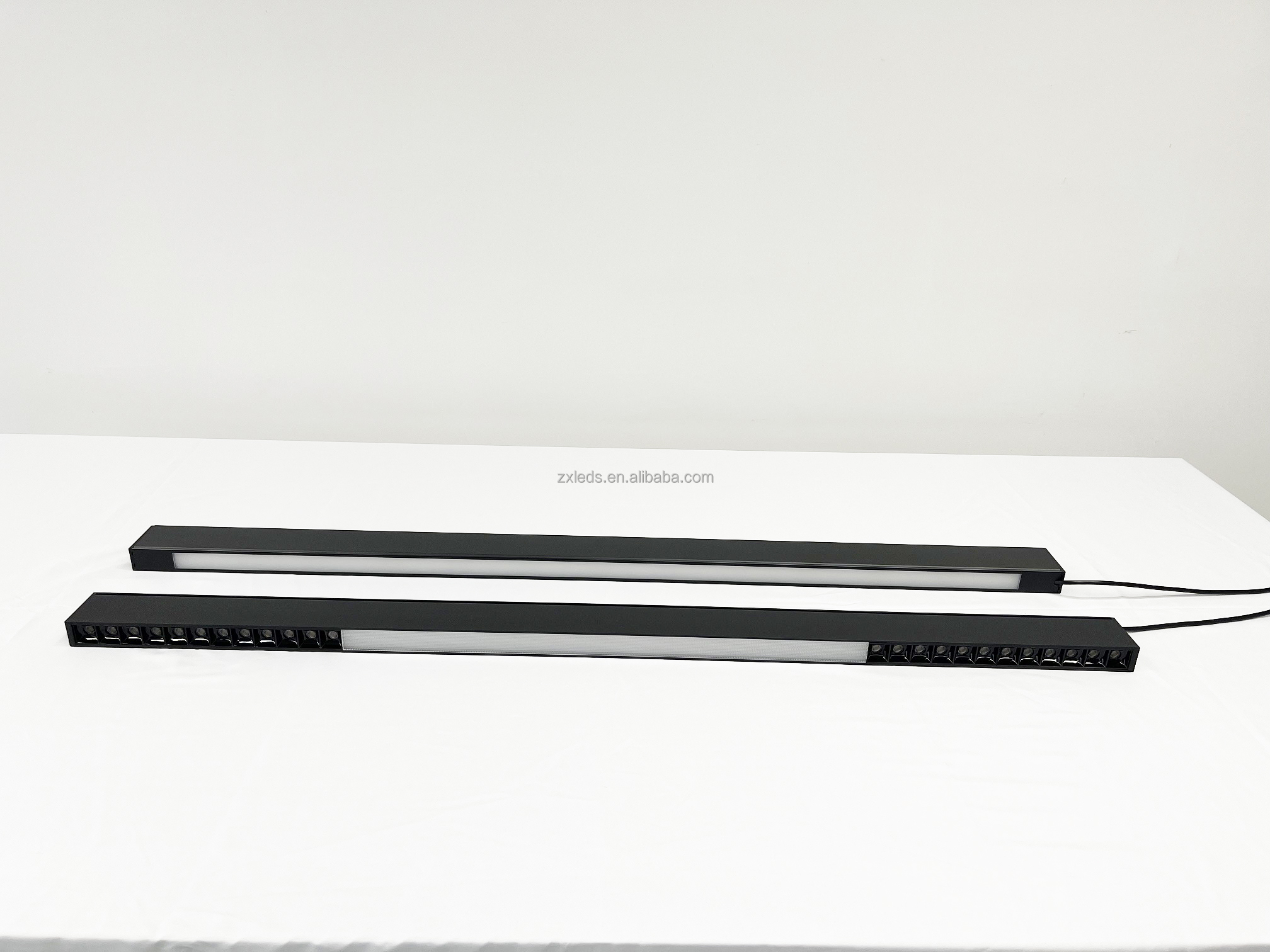 Dali Dimmable Linear Led Light For Fitness Center And Lab, High Quality ...