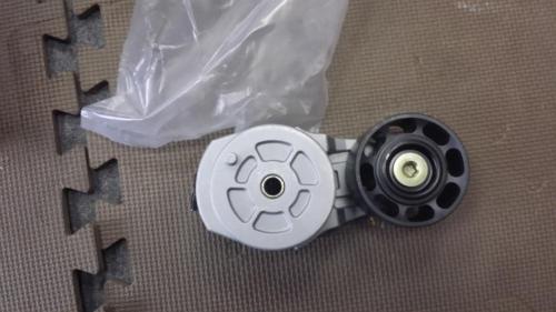4vbe34rw3 벨트 텐셔너 D16a-003-03, Bossgoo.com의 고품질 4vbe34rw3 벨트 텐셔너 D16a-003-03