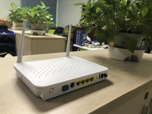 Gpon Ont 4ge Wifi Pots Fttx, Bossgoo.com의 고품질 Gpon Ont 4ge Wifi Pots Fttx