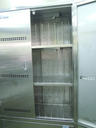 Cleanroom Garment And Supply Storage Cabinet With Softwall Or Hardwall ...