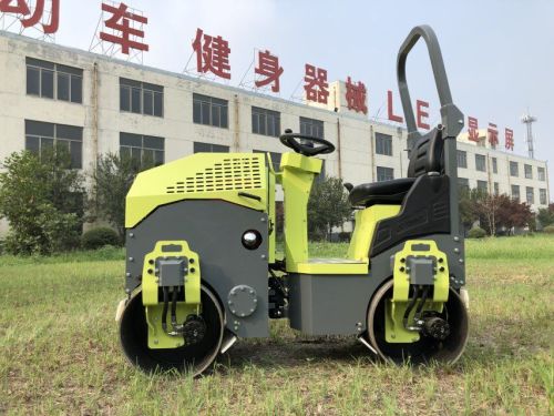 Construction Using 1 Tonne Light Roller Compactor, High Quality ...