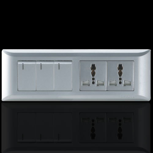 Three Gang Switch And Double Multi Socket, High Quality Three Gang ...