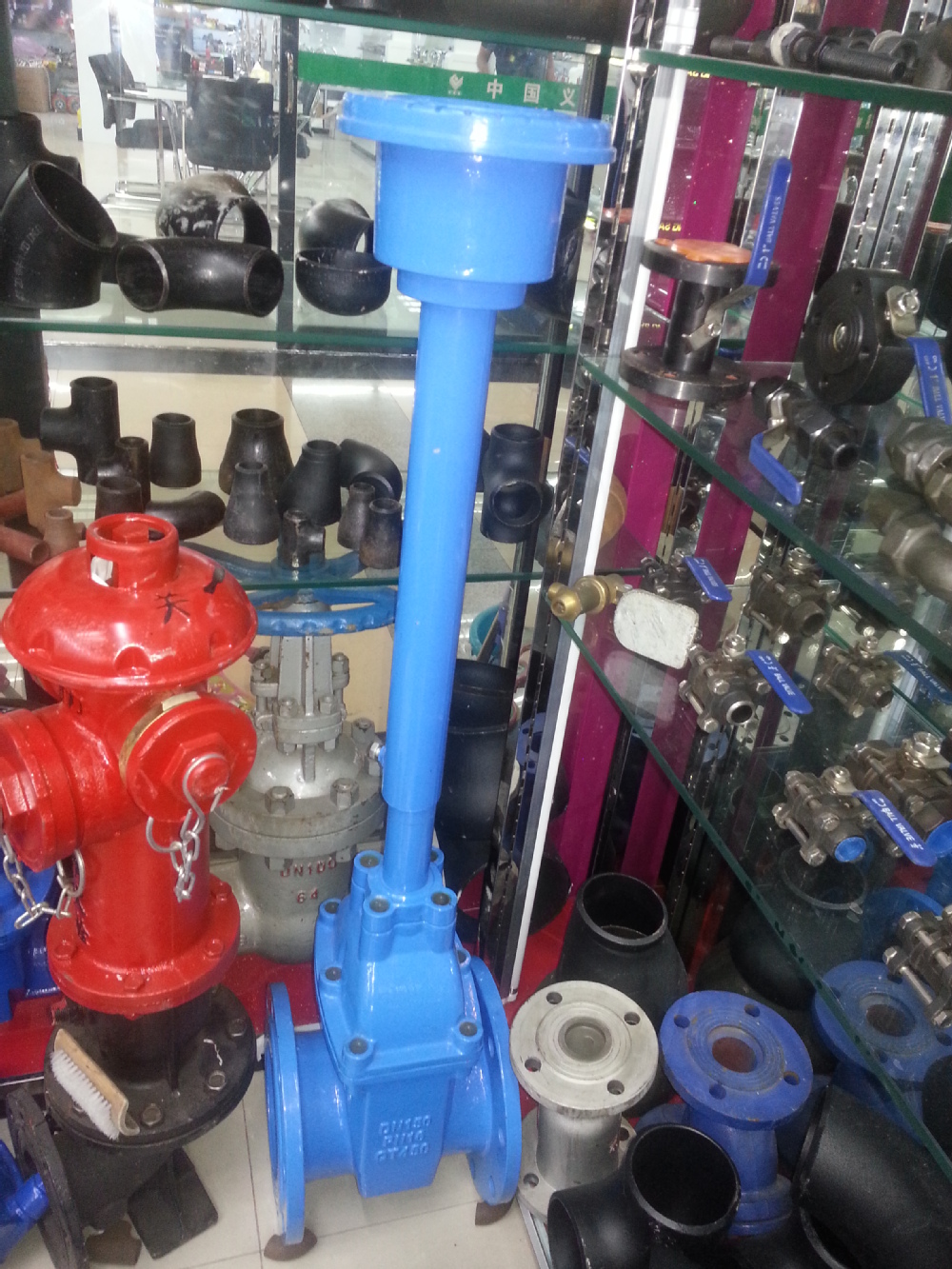 Resilient Seated Buried Gate Valve With Extension Spindle And Surface ...