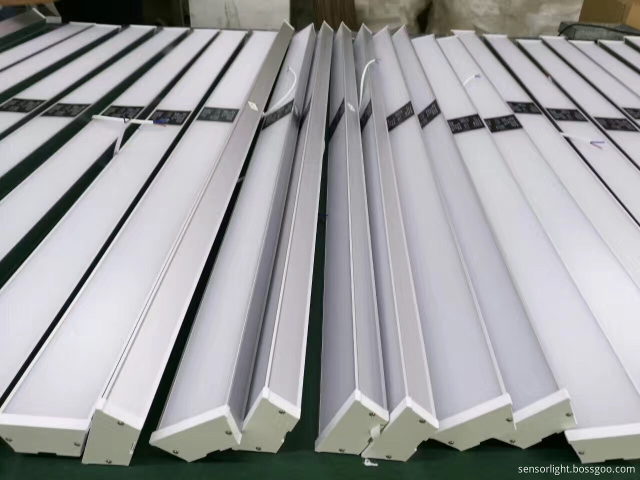 Up & Down Led Linear Suspension Commercial Light, High Quality Up ...