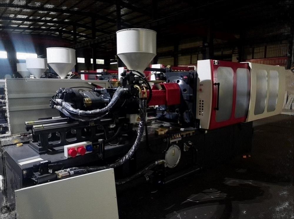 Small Plastic Products Making Machine, High Quality Small Plastic ...