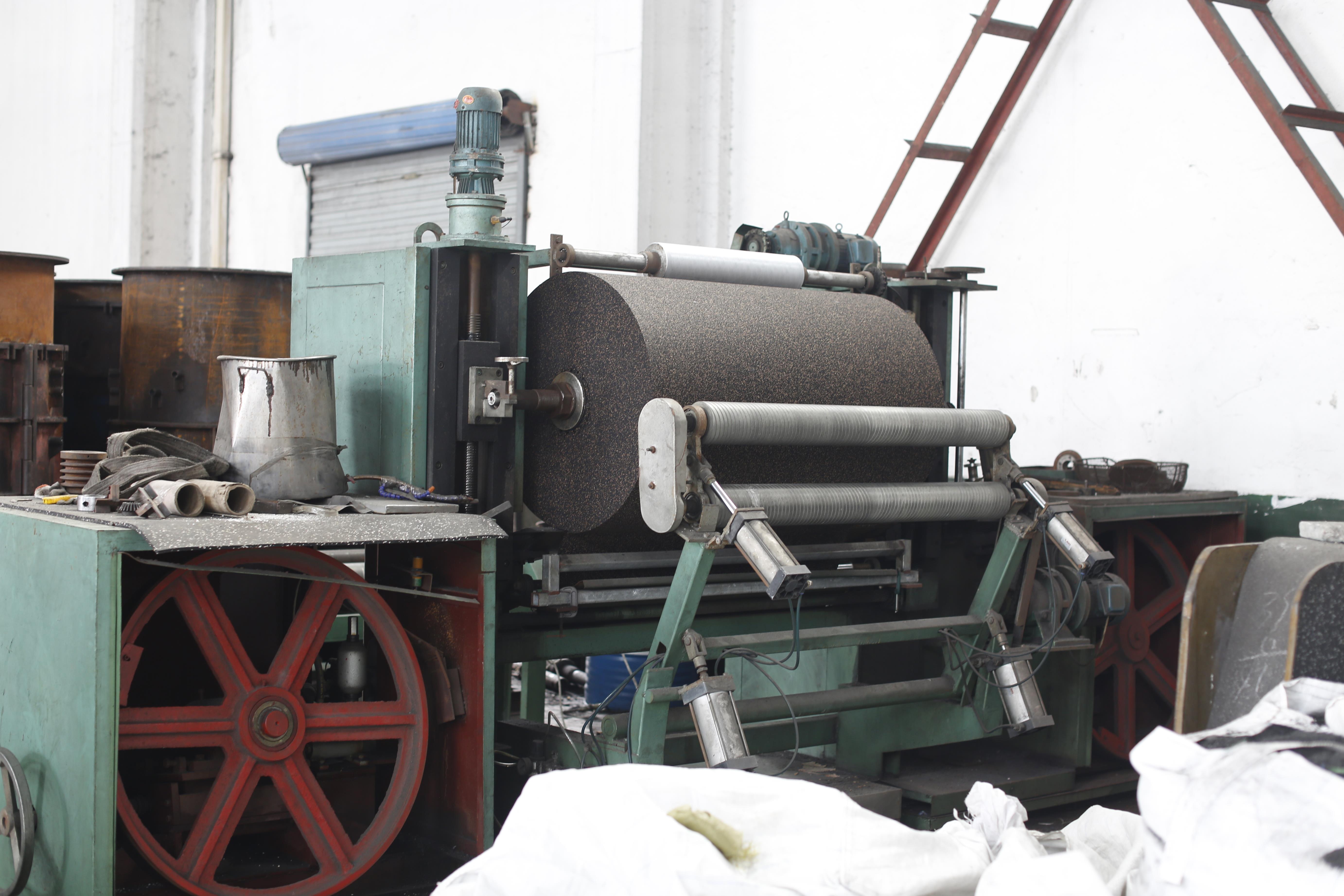 Quality Recycled Rubber Flooring Gym Rubber Flooring Mat, High Quality ...