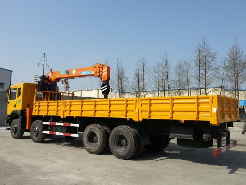8 Ton Truck Mounted Crane Telescoping Boomed Truck Crane Sq8s4, Crane ...