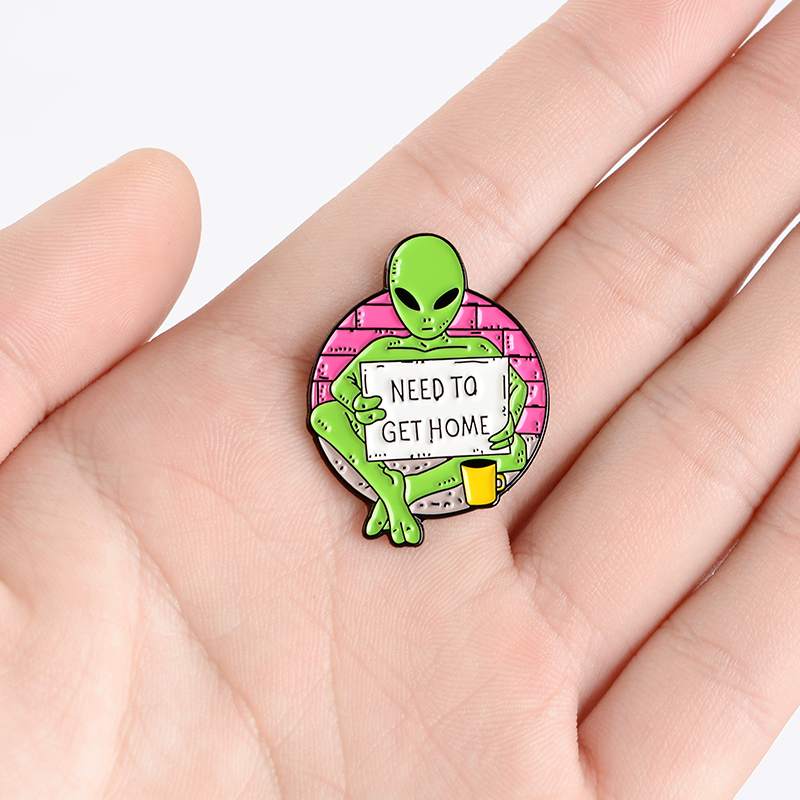Begging Et Enamel Pin Custom Alien Brooches For Shirt Lapel Backpack ...