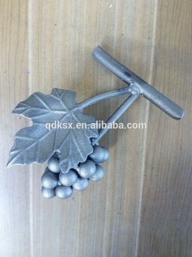 Garden Decoration Wrought Iron Forged Steel Grapes And Leaves, High ...