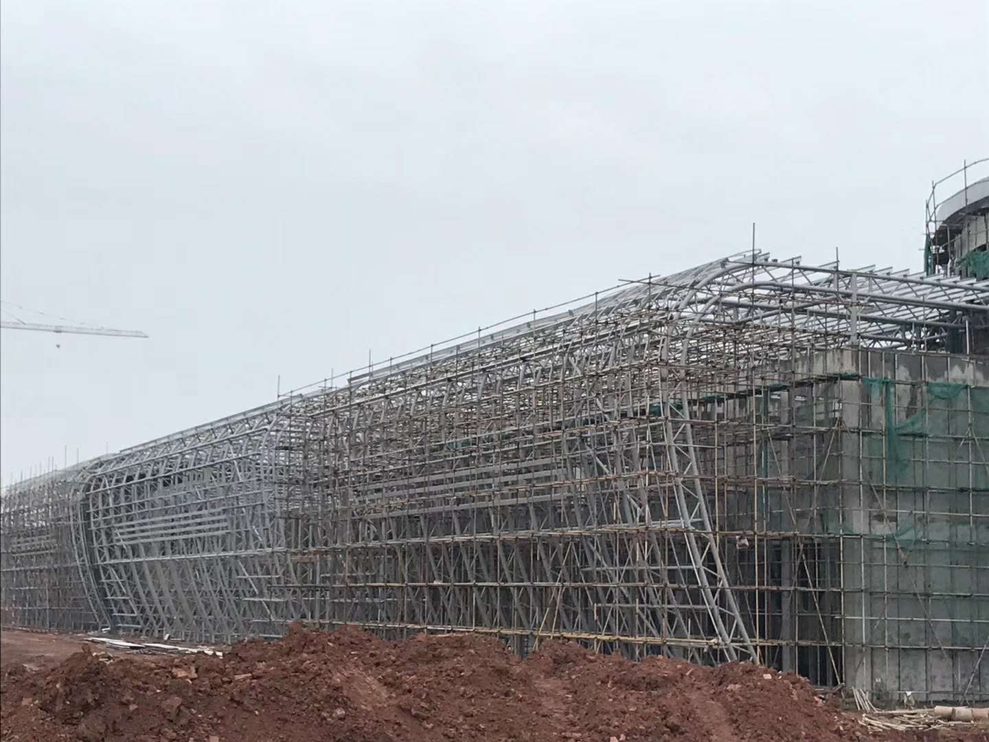 Seamless Pipe Truss Structure Bus Station, High Quality Seamless Pipe ...