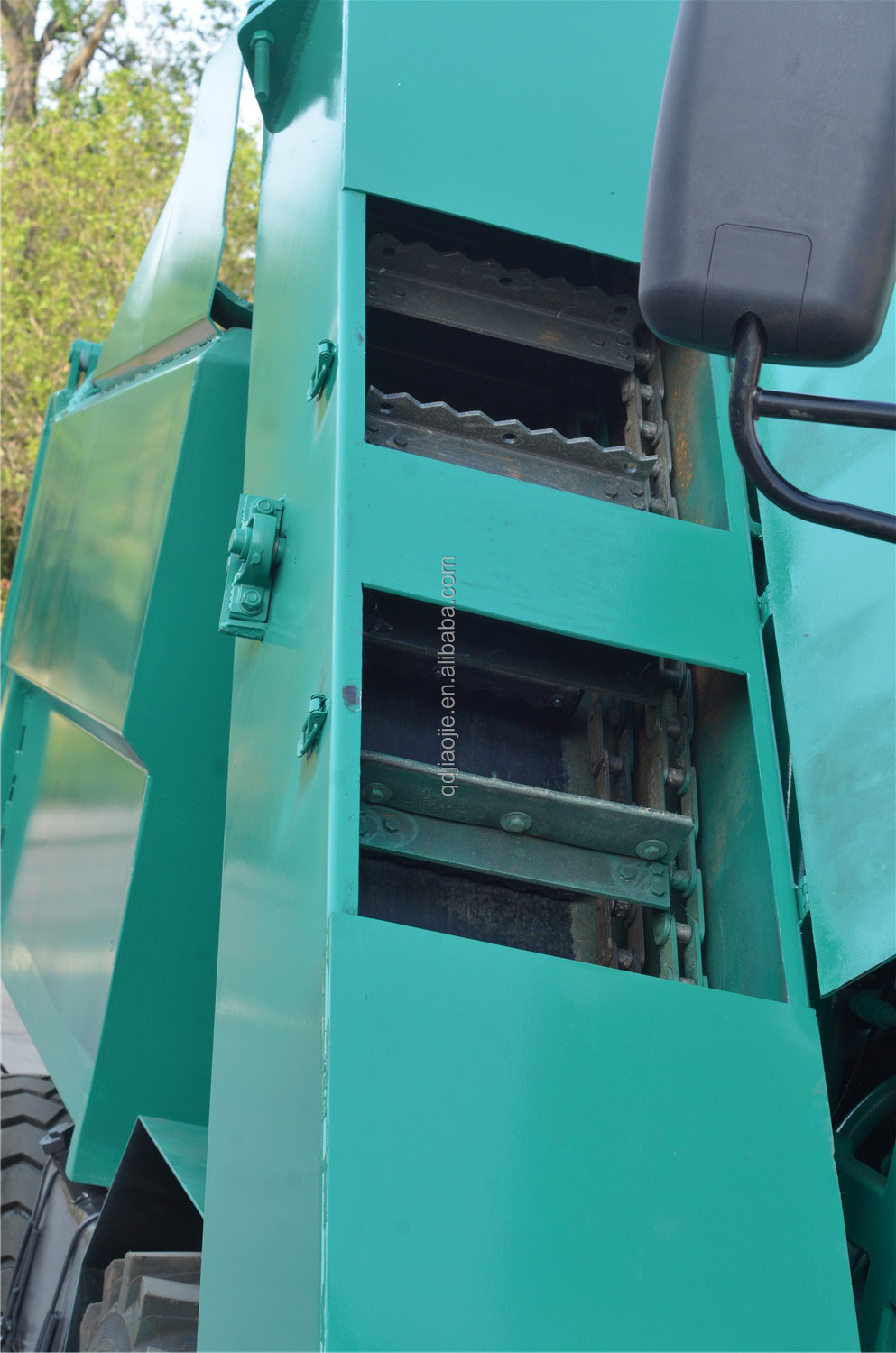 Affordable Leftover Feed Collector Feeder Machine For Livestock Farms ...