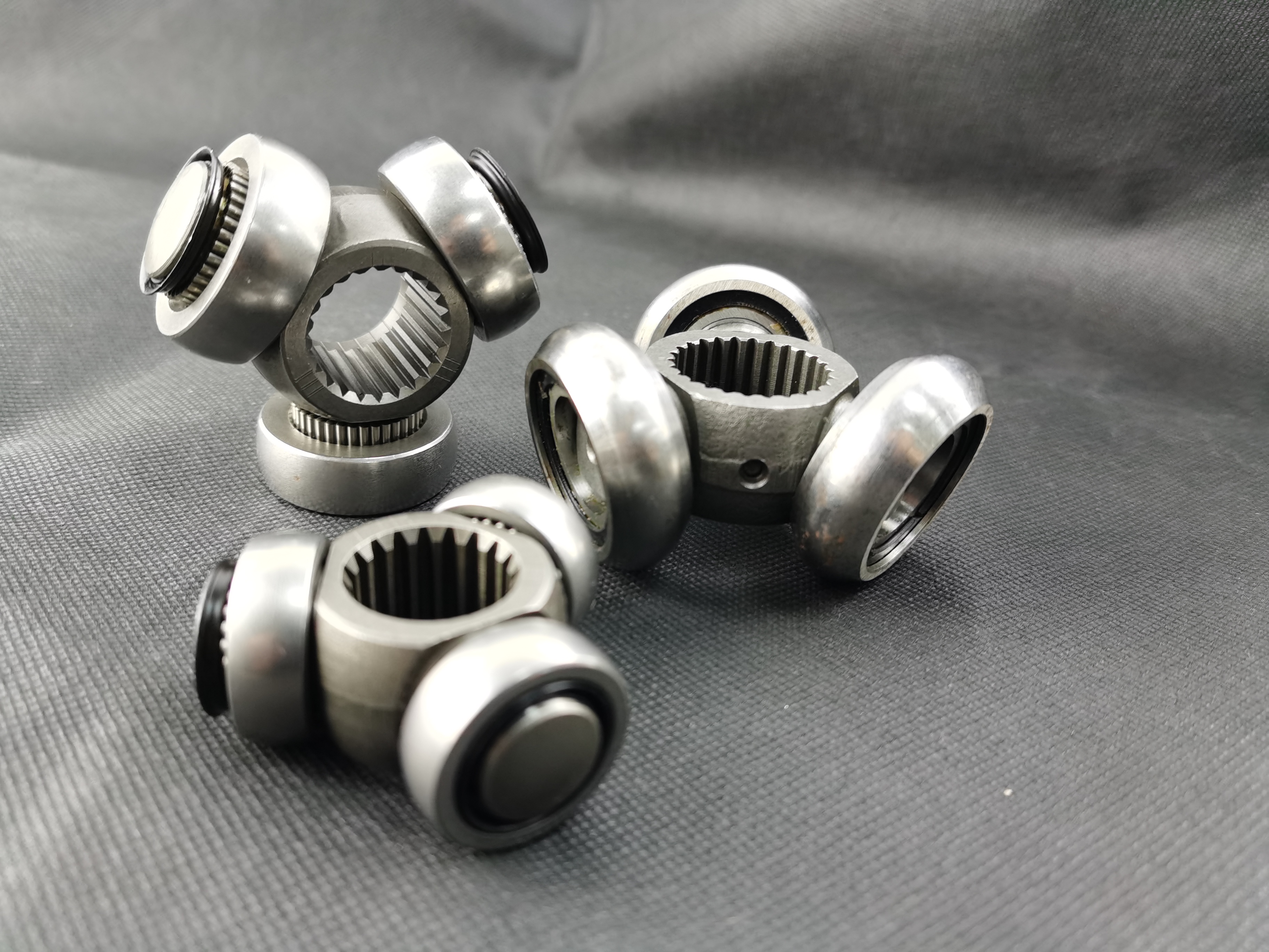 Universal Tripod Joint And Cv Bearing Drive Shaft Kits, High Quality ...