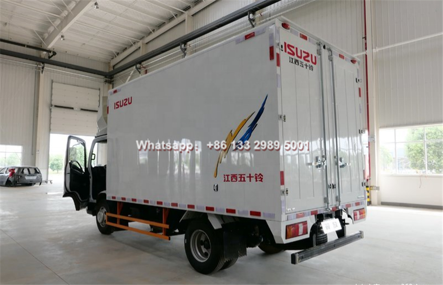 Japan Isuzu Brand Mini Cargo Van Trucks For Sale, High Quality Japan ...